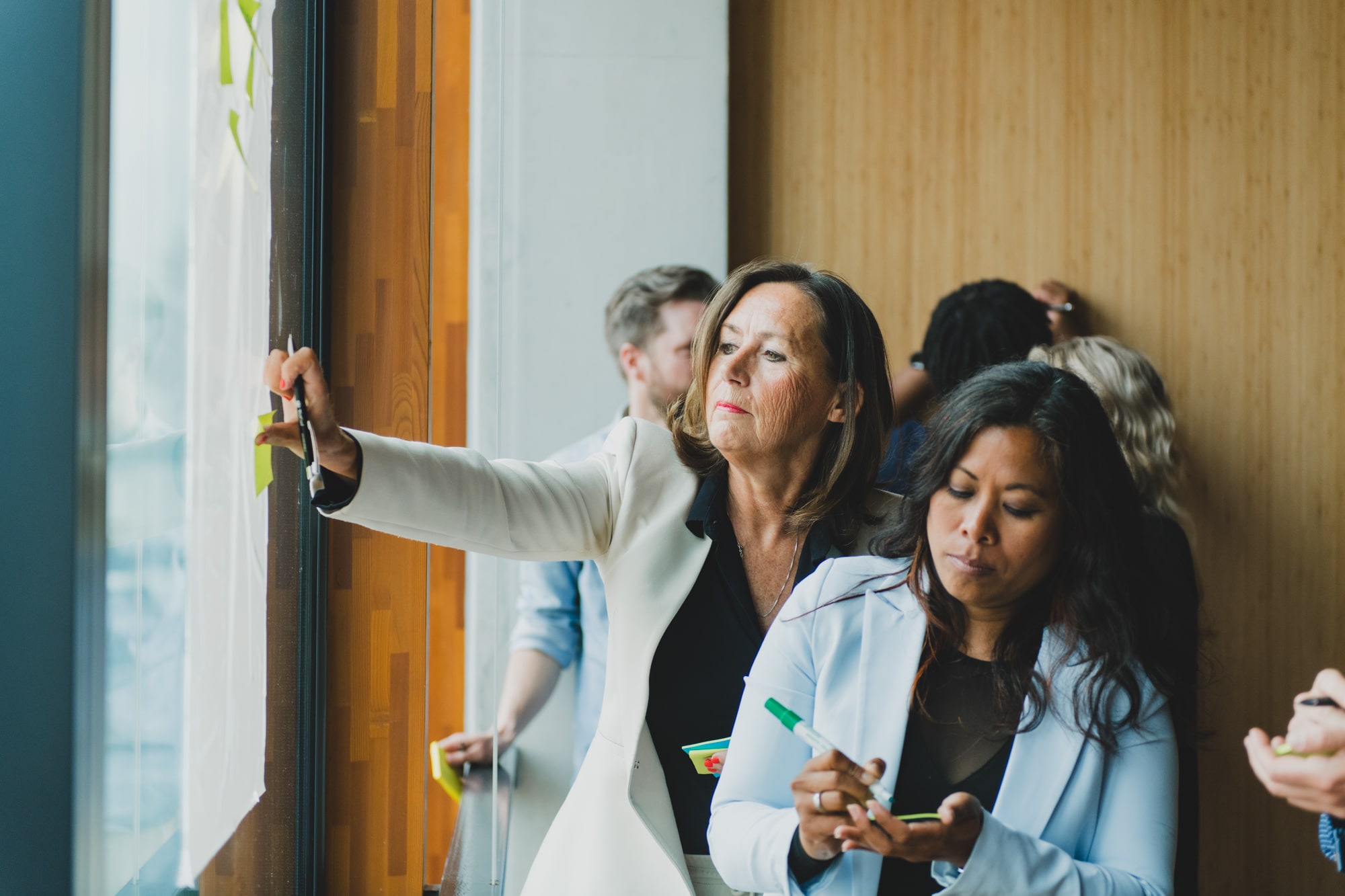 Rolverdeling tijdens een vergadering - Spraakwater